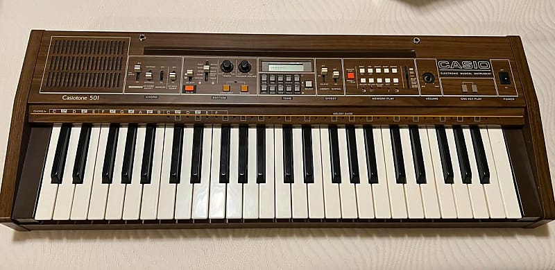 Casio Casiotone CT-501 (MT-70) Vintage 1983 - Wood | Reverb