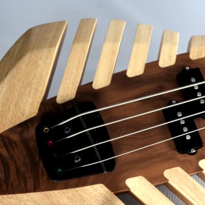 Murray Kuun Spectral Bass 2022 natural wood | Reverb