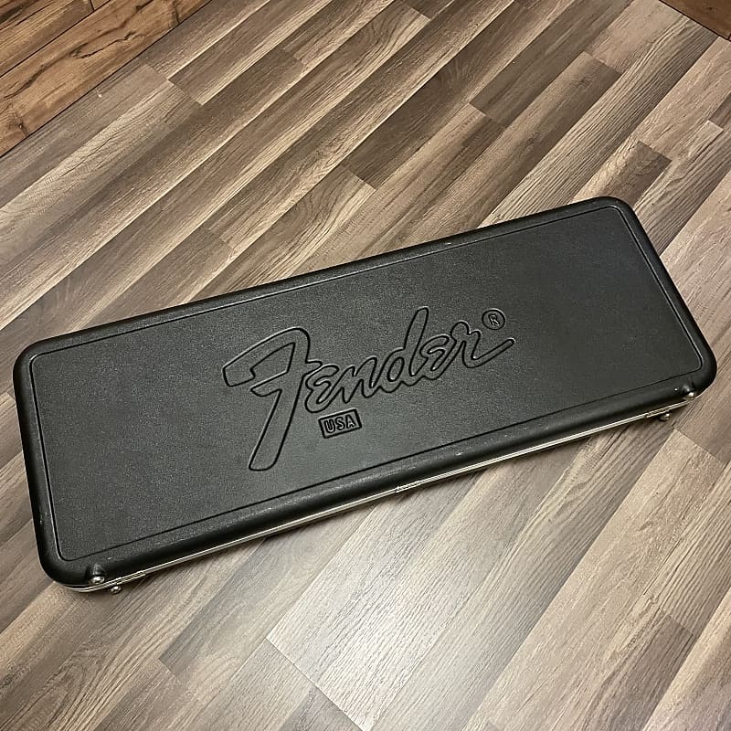 Fender Vintage 1980's Stratocaster Plastic Molded Hard Shell | Reverb