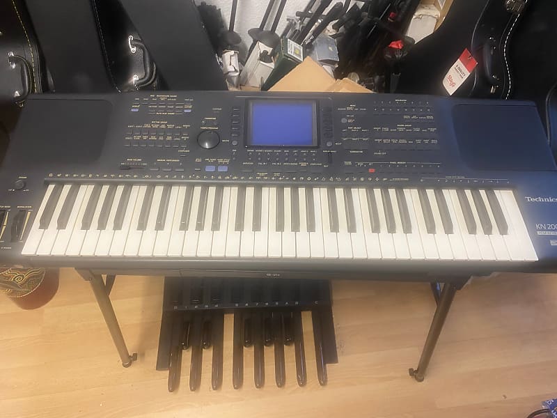 Technics KN2000 PCM Keyboard - Excellent Condition | Reverb