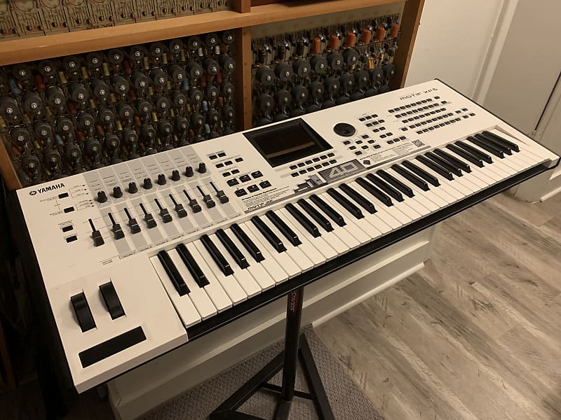 Yamaha MOTIF XF6 WHITE | Reverb