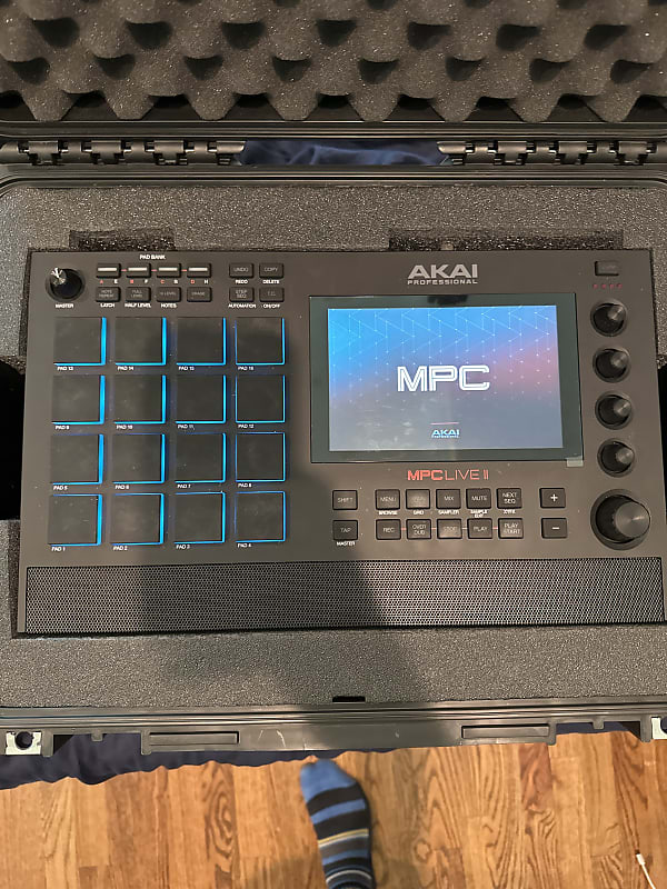 Akai MPC Live II Standalone Sampler / Sequencer 2020 - | Reverb