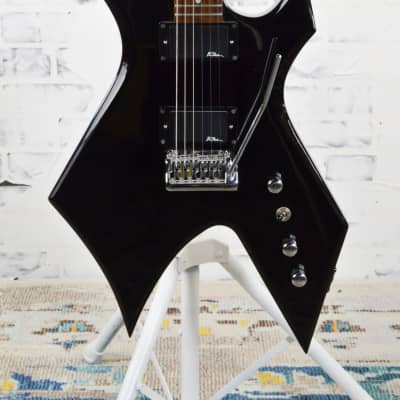 Vintage BC Rich Warlock White Electric Guitar | Reverb