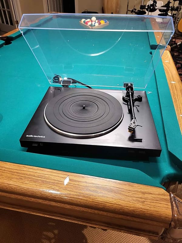 Audio-Technica AT-LP3 + Nagaoka MP110 (Turntable + | Reverb Canada