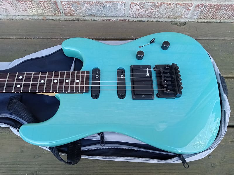 Vintage 1989 Charvel Charvette 250 Electric Guitar w/ Gig | Reverb