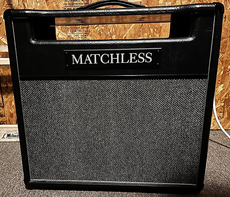 Matchless Combo Cabinet with Vintage 30 2000 - Black | Reverb
