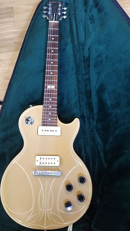 Gibson Melody Maker 2014 - Gold - Pinstriped by Kirby | Reverb