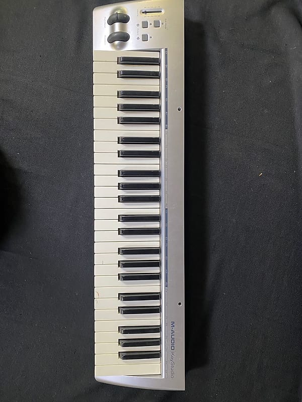 M-Audio KeyStudio Workstation Keyboard (Richmond, VA) | Reverb