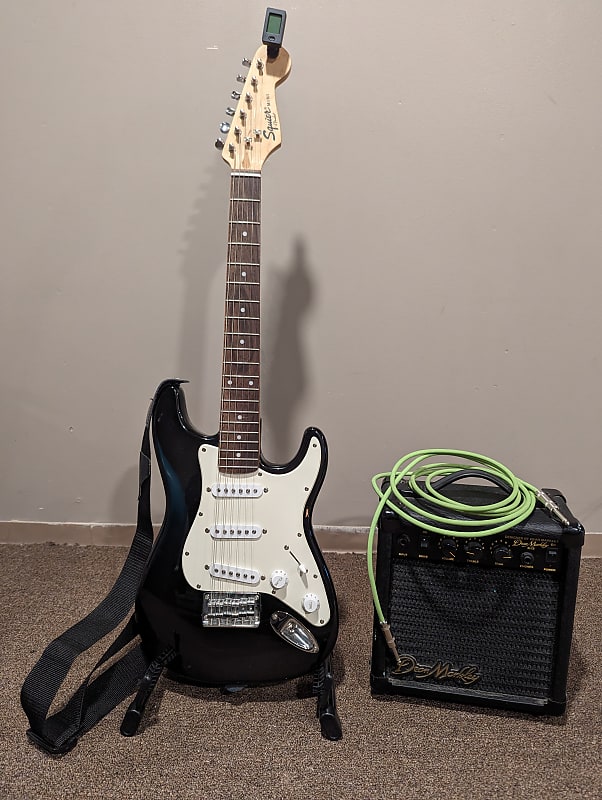 Fender Strat Squire Mini w/Amp, Cable, Strap, Stand & Tuner | Reverb