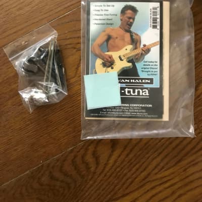 ESP CHUNPA-V [Flip Flap Pink] ALDIOUS Toki Signature Model | Reverb