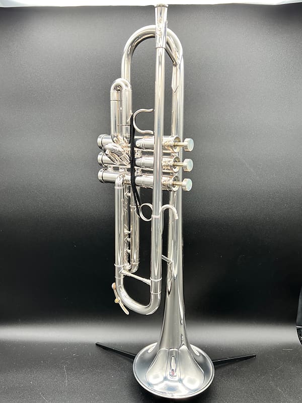Edwards X-27 Bb Trumpet – Show/Demo horn sold directly by | Reverb