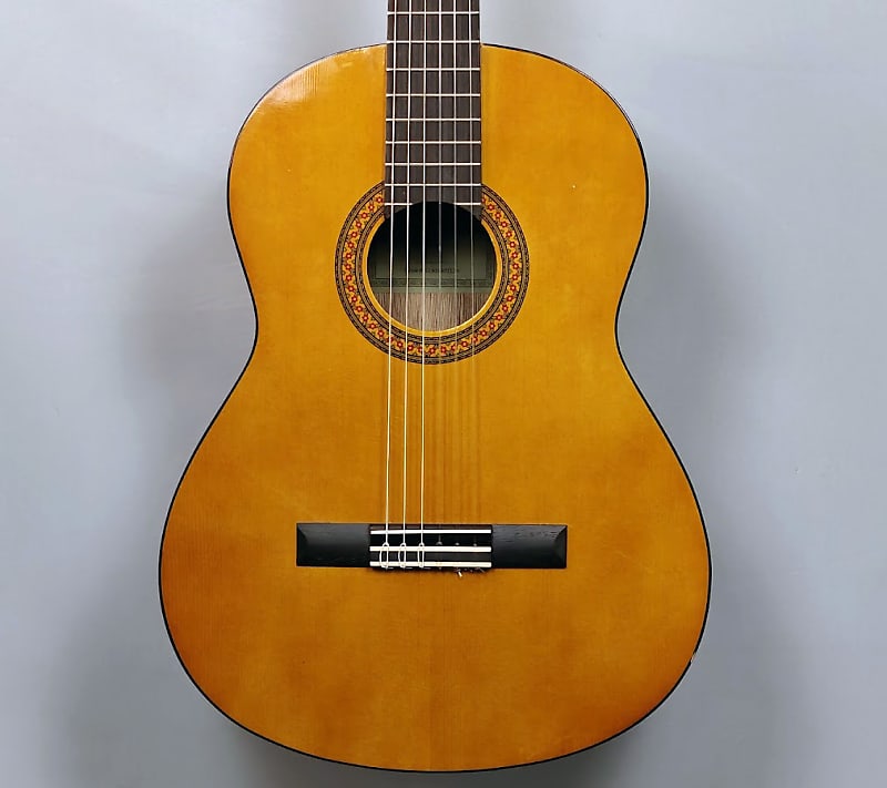 Yamaha C40 Classical Guitar - 2020s - Natural | Reverb UK