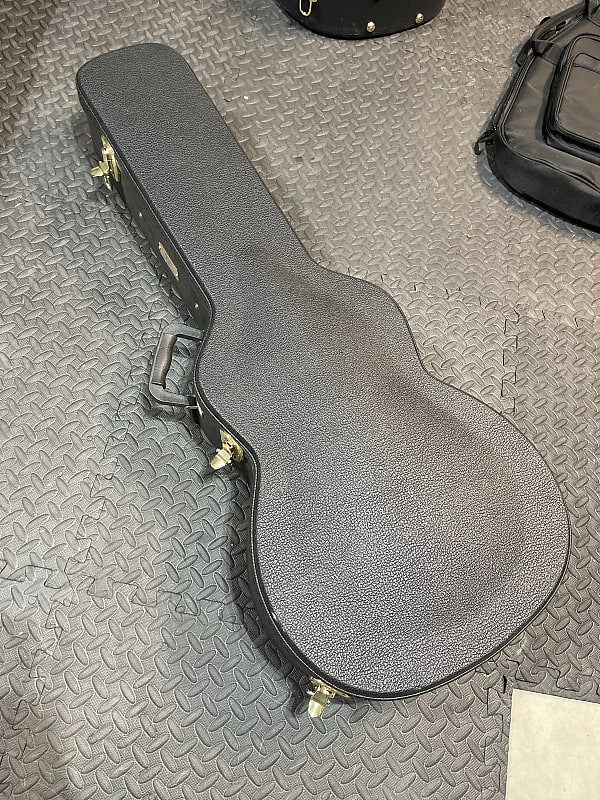 Fender Paramount Case, Never used | Reverb