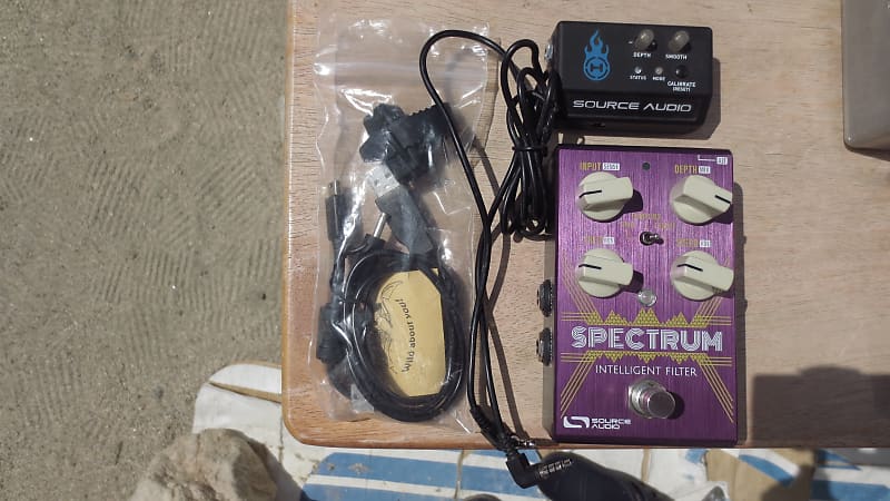 Source Audio Spectrum Intelligent Filter with Hot Hand | Reverb