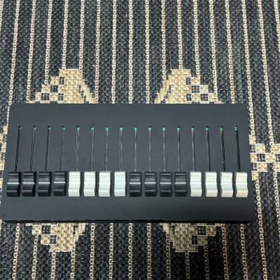 Michigan Synth Works XVI Desktop Faderbank (Silver) [DEMO] | Reverb