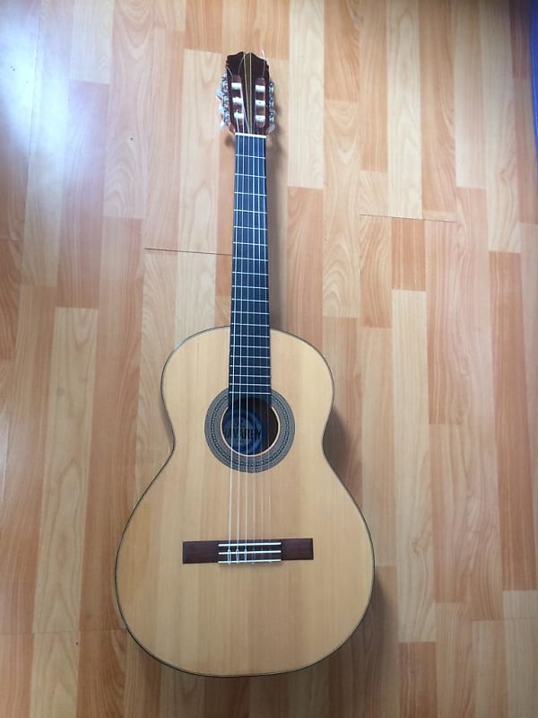 Peruvian Nylon Guitar Chavarry, Guitare Classique Peruvienne | Reverb