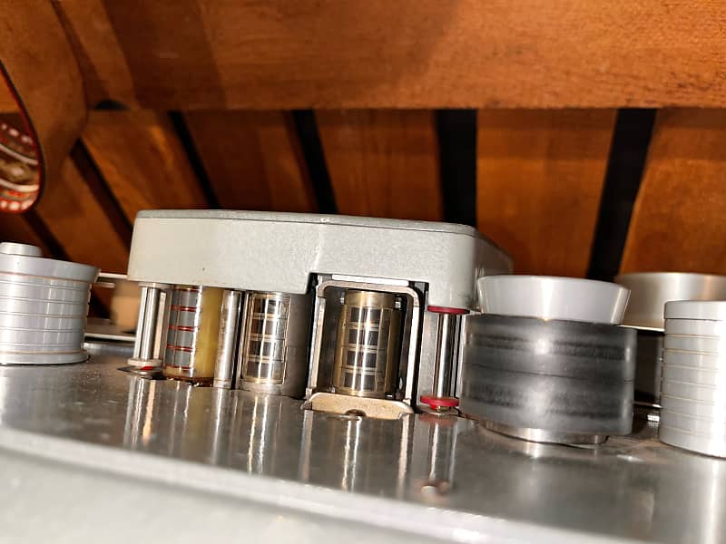 Studer J-37 4-Track Reel to Reel Tape Machine | Reverb Studer J-37 4-Track Reel to Reel Tape Machine | Reverb