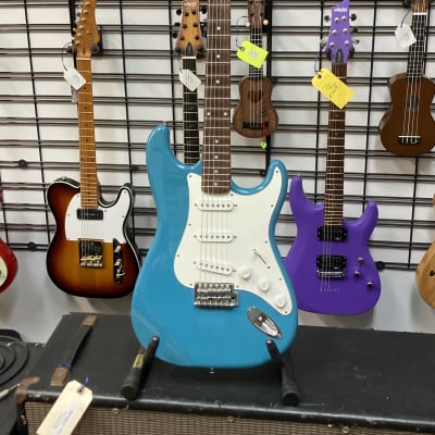 Samick Stratocaster ( Greg Bennett style ) With gigbag | Reverb