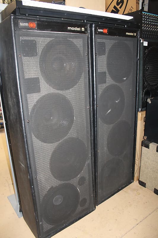 Sunn Model 5 Pair of Speaker Columns | Reverb