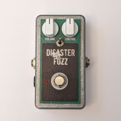 Devi Ever : FX Disaster Fuzz 2009 | Reverb