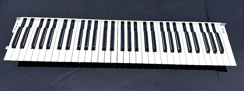 Korg 01W/FD 01w T3 DX7 Workstation clean Keyboard assembly | Reverb