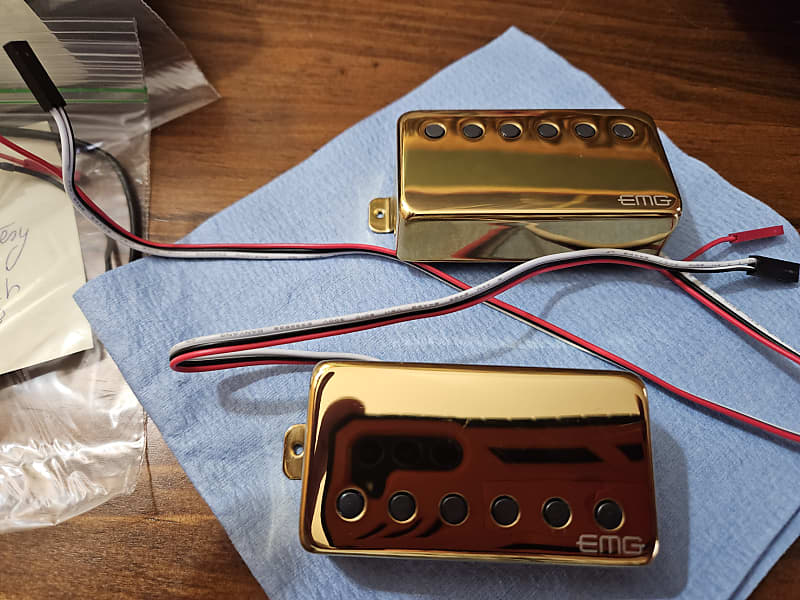 EMG JH James Hetfield Active Pickup set unknown Gold covers | Reverb