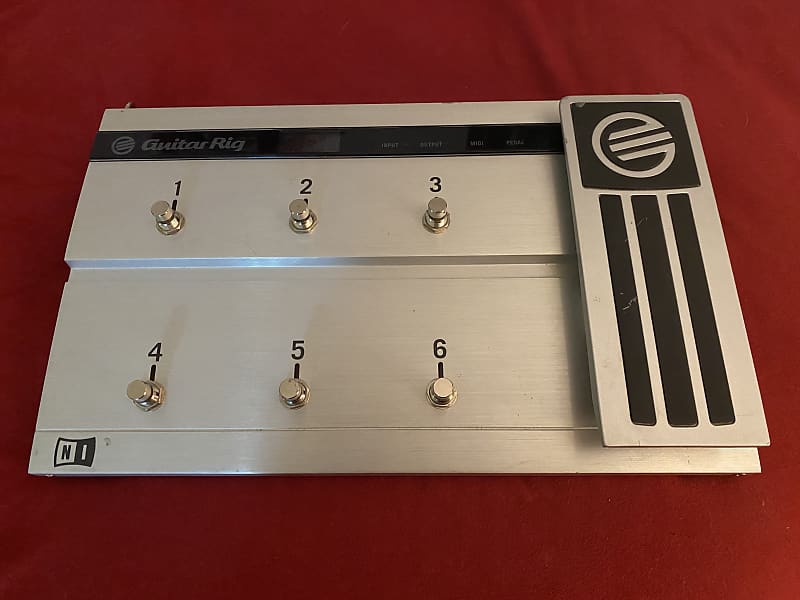 Native Instruments RIG KONTROL 2 Mid-2000's - Silver | Reverb