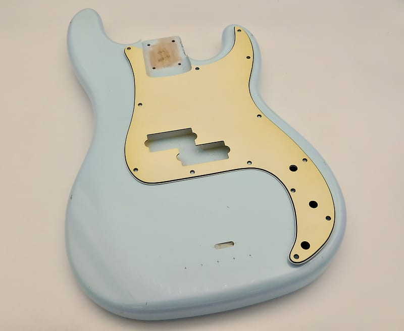 Nitro Lacquer Aged Relic Faded Sonic Blue P-Style Bass | Reverb Canada
