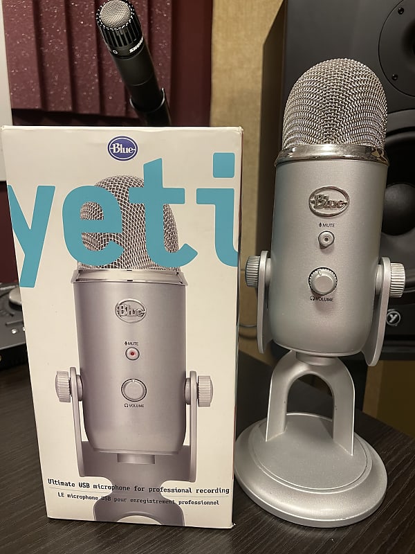 Blue Yeti Studio USB Mic | Reverb Canada