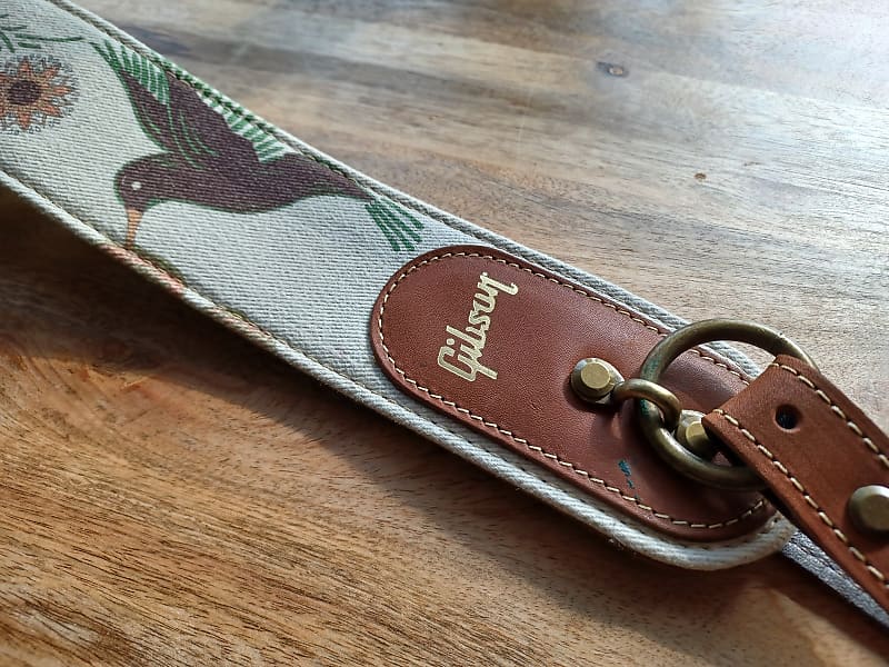 Gibson the Hummingbird Premium Guitar Strap | Reverb
