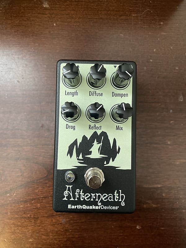 EarthQuaker Devices Afterneath Otherworldly Reverberation | Reverb UK