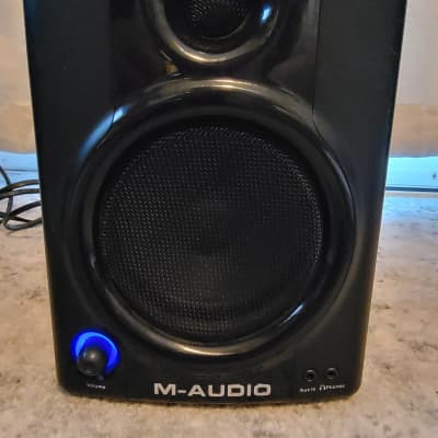 M-Audio AV 40 Studio Monitors | Reverb