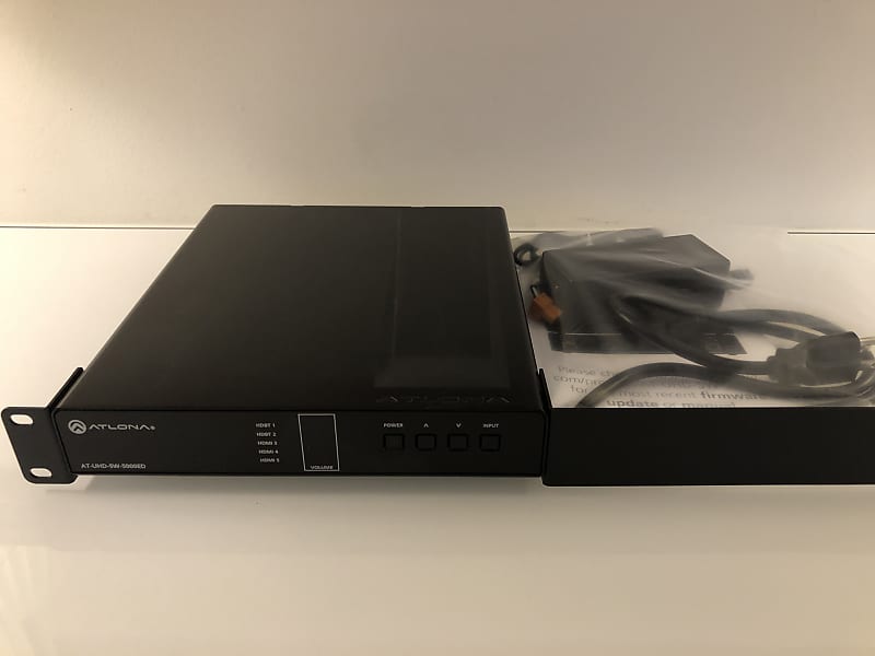 Atlona AT-UHD-SW-52 4K/UHD 5x HDMI Input Selector Switcher | Reverb