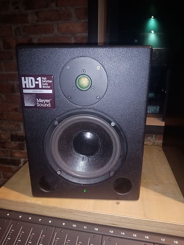 Meyer Sound HD1 | Reverb