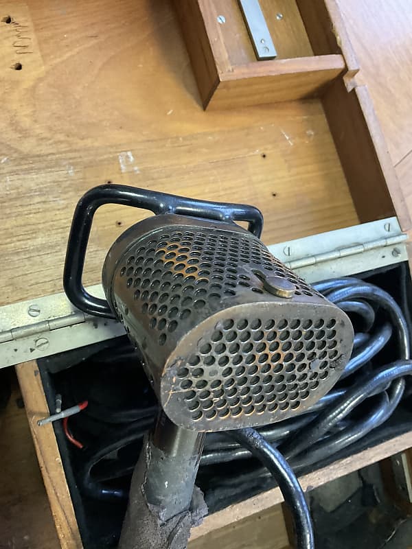 COLES STC 4104 L2 ( Lip Ribbon Microphone 1955 BBC RARE | Reverb UK