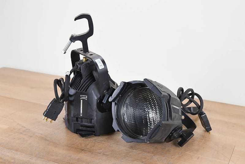 ETC Source Four Par Stage Light (PAIR) (church owned) CG00PJ6 | Reverb