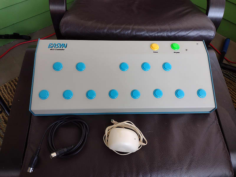 Basyn BMC-01 13-Note Pedalboard MIDI Controller, Excellent | Reverb