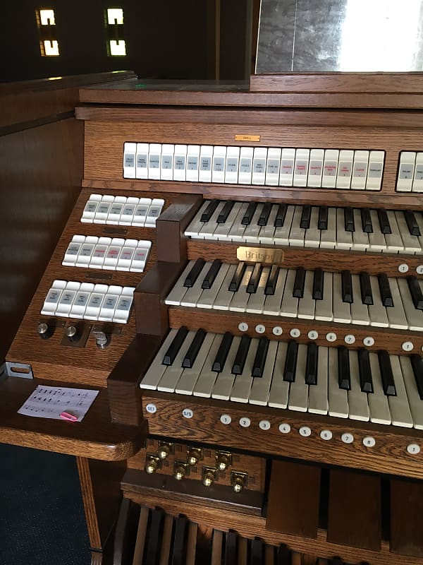 Britson D320LRT Organ | Reverb