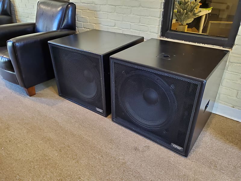 LF-118 1200W 18" Passive Subwoofer | Reverb