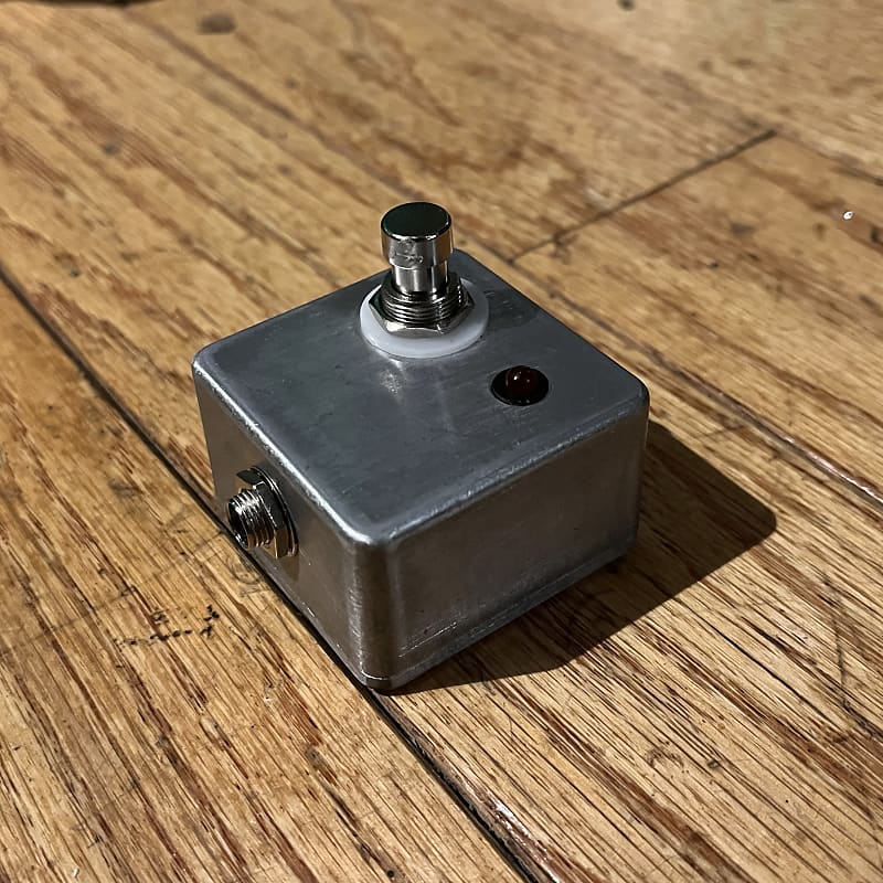 JDC FX Favorite Switch for Strymon pedals - red LED | Reverb