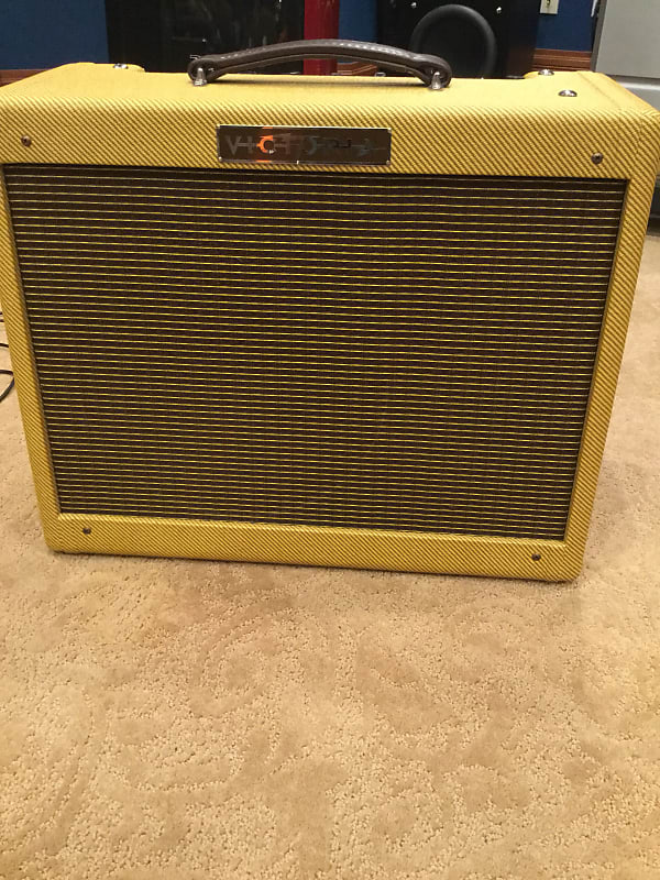 Victoria Vibrolux 5f11 12" Alnico Blue Tweed | Reverb