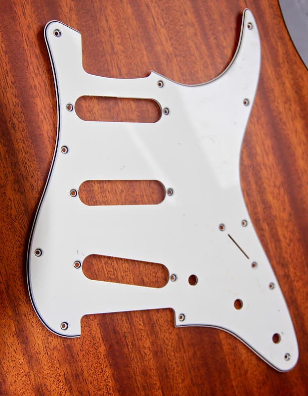 Fender Squier Pickguard 90er - creme | Reverb