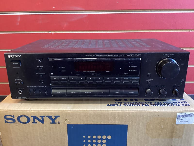 Sony STR-D611 Stereo Receiver | Reverb