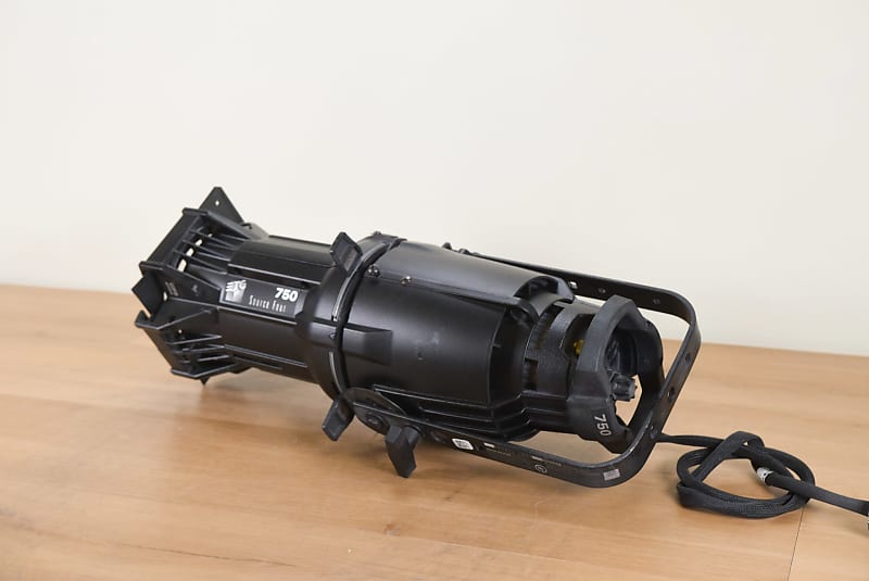 ETC Source Four 750 19 Degree 750 Leko (church owned) CG00K7C | Reverb