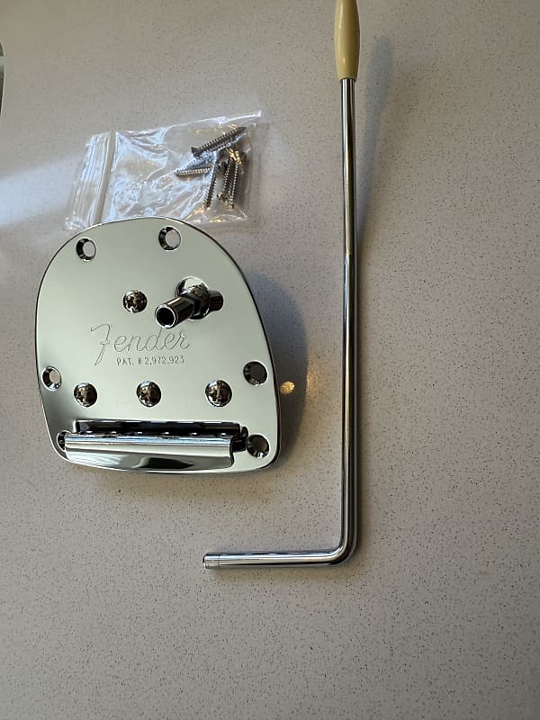 Fender Jazzmaster Vibrato / Tremolo | Reverb