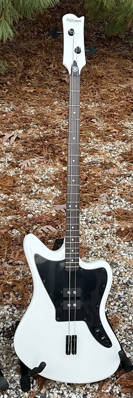 Waterstone Sam Hill 2-string bass 2024 Honey White | Reverb Canada