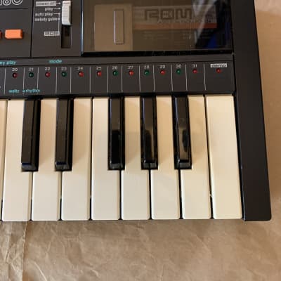 Casio Pt-180 32 key mini keyboard synth 80s - Black VGC | Reverb