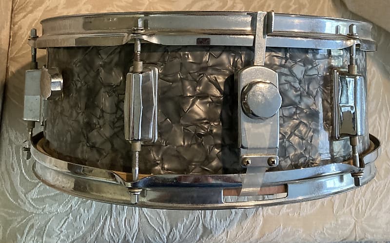 Cortley MIJ 14” snare 1970s(?) Vintage black diamond pearl | Reverb
