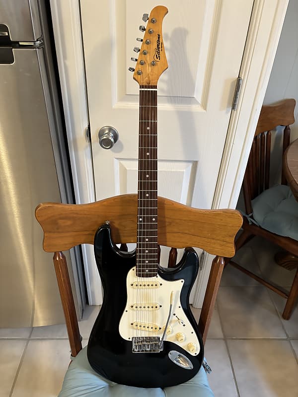 Silvertone by Samick Strat Guitar | Reverb