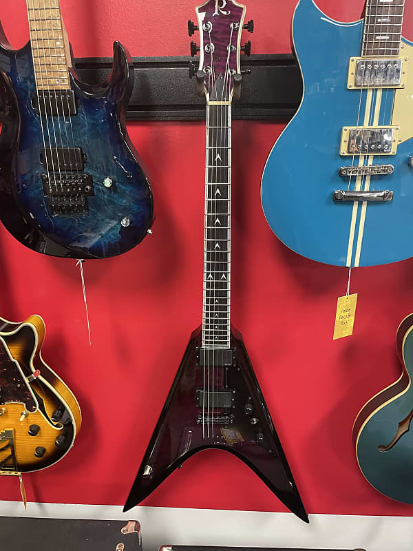 B.C. Rich Matt Tuck V | Reverb